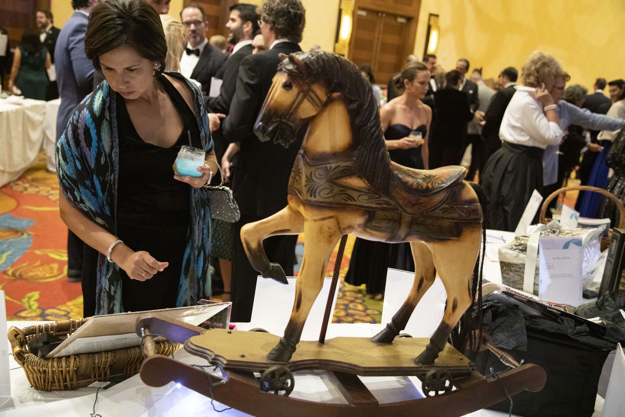 St. Nicholas Ball 2022 - Catholic Charities